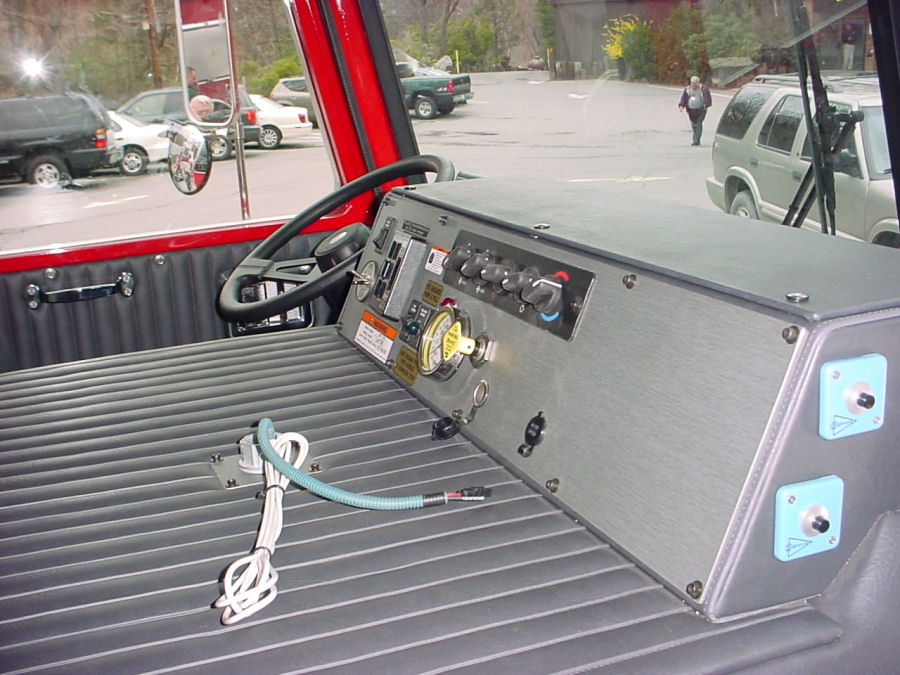 KME Predator Severe Service (SS) - Flat Roof Cab - LA County Engine