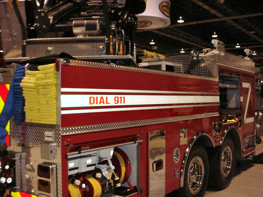 KME Aerialcat 100' Rearmount Ladder