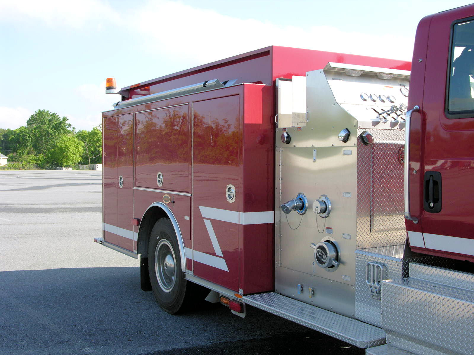 Harrisburg Fire Expo 2011 - KME Commercial Top Mount Pumper