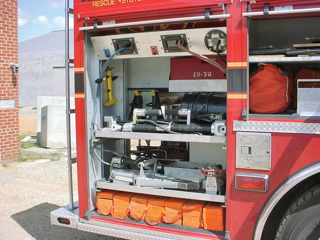 Myersville VFD 2003 KME Excel Rescue/Pumper 1250 GPM pump with 750 ...